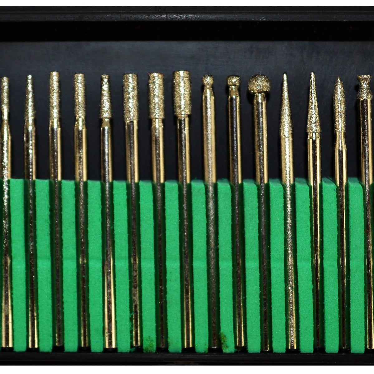 Assortment Of 20 Diamond Burs, 3/32" Shank – PMC Supplies